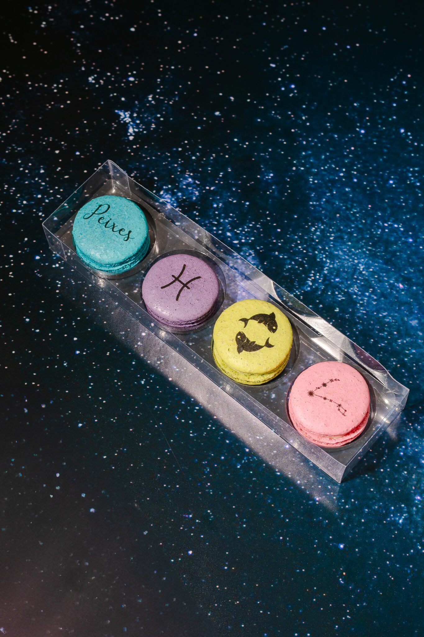 Caixa com 4 macarons - Signos - May Macarons