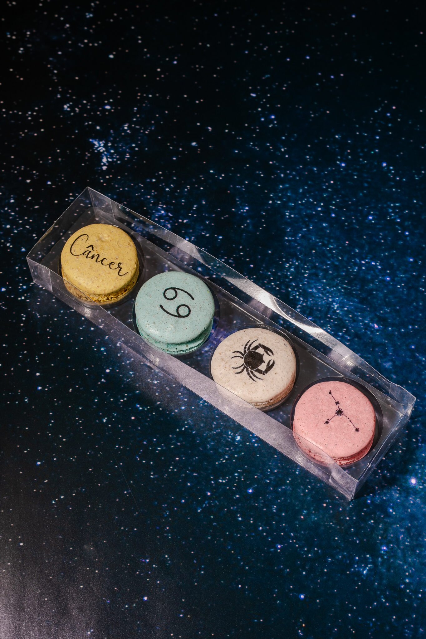 Caixa com 4 macarons - Signos - May Macarons